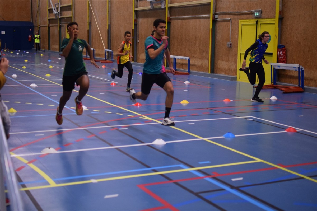 1er décembre, triathlon U14 et U16 en salle, Tours – Comité ...